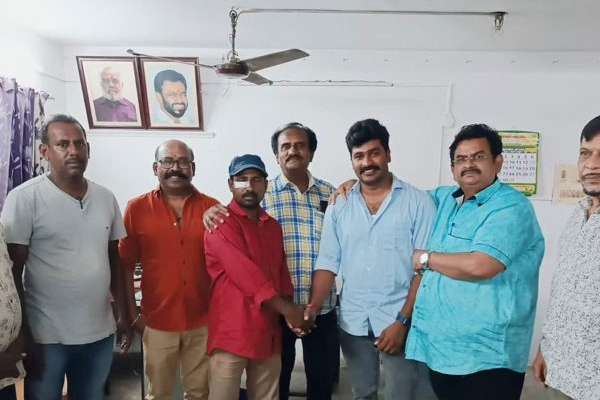 உதவி இயக்குனரை அடித்த சர்ச்சை.. பணத்தை கொடுத்து சமரசம் செய்த நவீன் ...