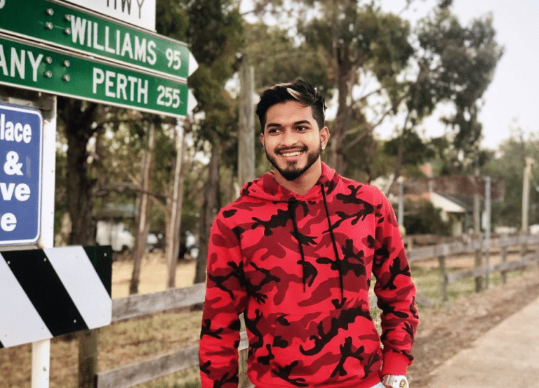 Mugen Rao (Bigg Boss Tamil) Wiki , Age, Family & Images - TamilGlitz