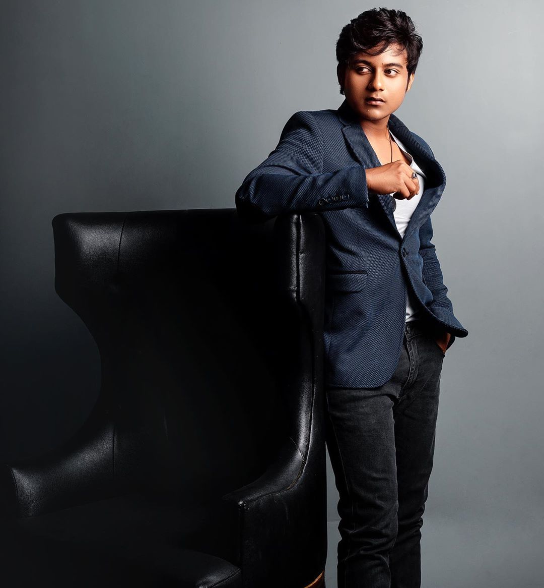 Aajeedh Khalique (Bigg Boss Tamil 4) Wiki, Age, Family, Images - TamilGlitz