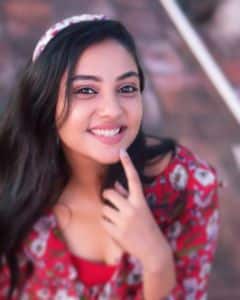 Smruthi Venkat Wiki, Age, Boyfriend, Family, Biography, Images - TamilGlitz