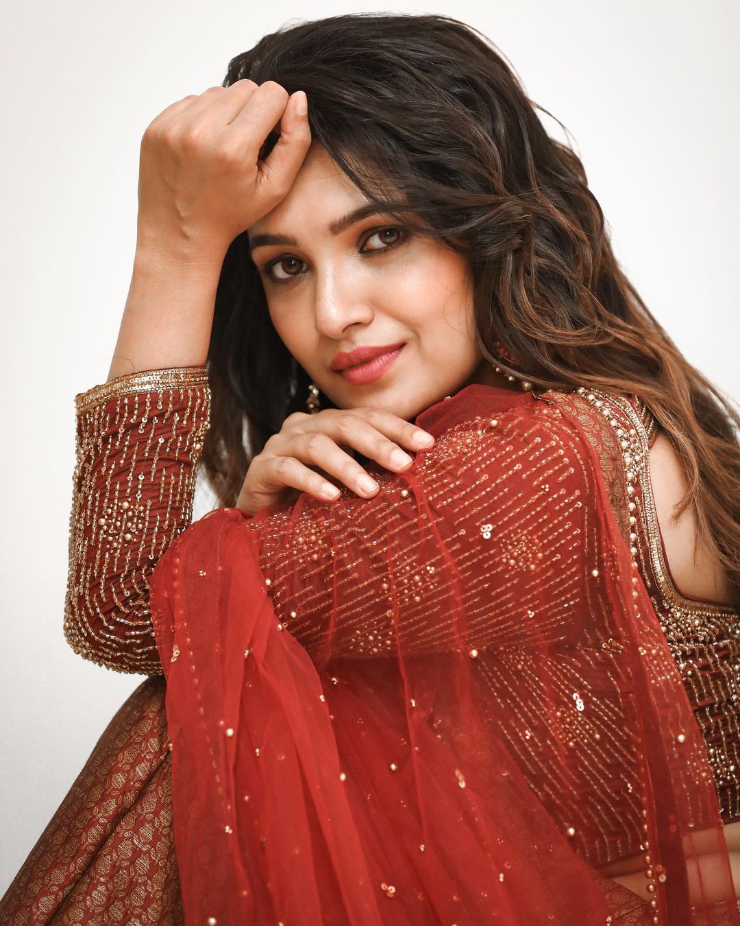 Vani Bhojan Wiki, Age, Boyfriend, Family, Biography, Images - TamilGlitz