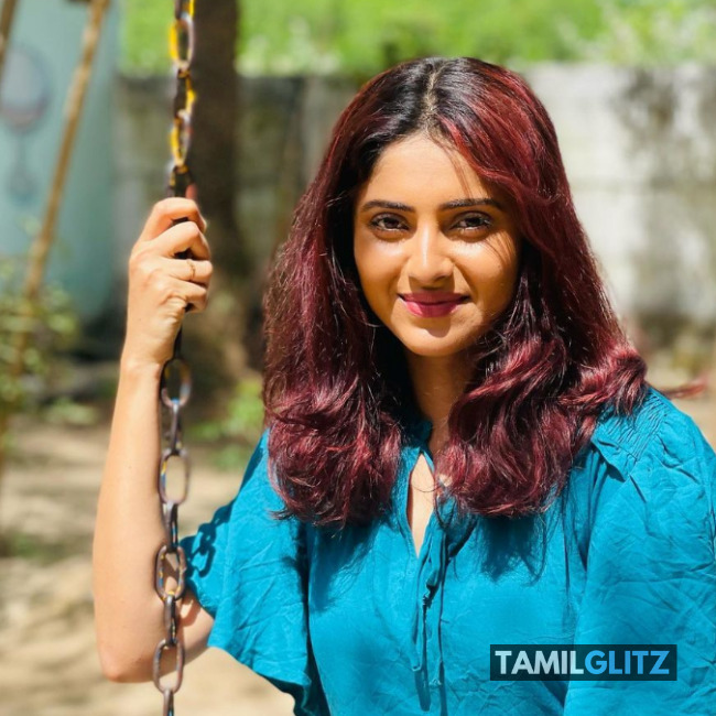 Ayesha (Bigg Boss Tamil 6) Wiki, Age, Family, Images - TamilGlitz Ayesha (Bigg Boss Tamil 6) Wiki, Age, Family, Images - TamilGlitz